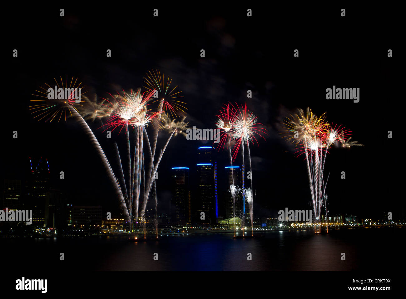 Target Fireworks International celebration between Windsor Ontario on ...