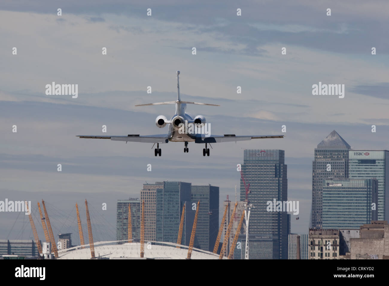 Landing wharf hi-res stock photography and images - Alamy