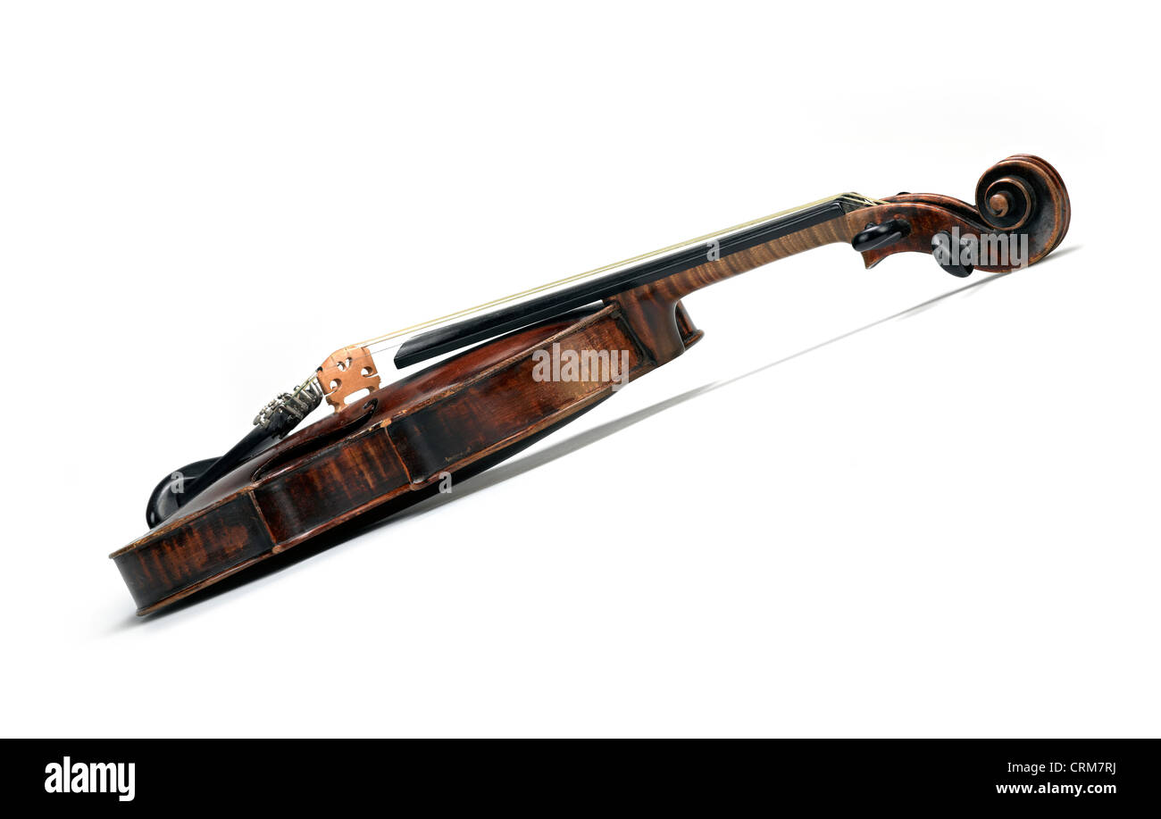 classical violin instrument in side view Stock Photo - Alamy