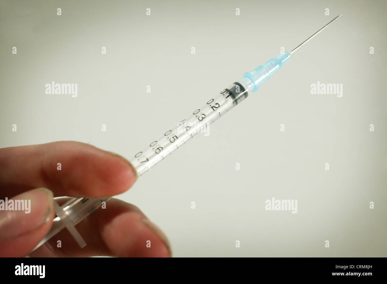 A disposable hypodermic syringe Stock Photo - Alamy