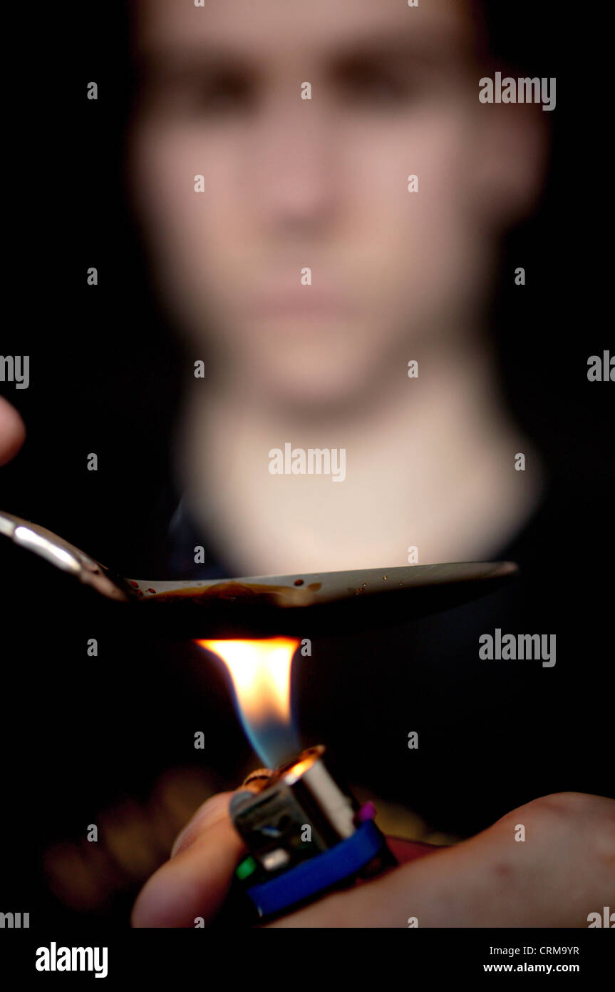 Cooking drugs hi-res stock photography and images - Alamy