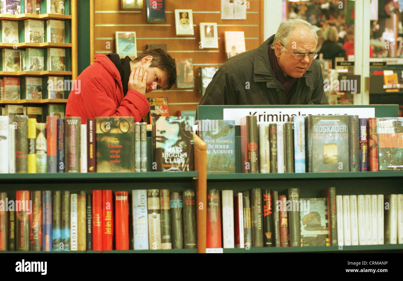 Customer in a bookstore, Berlin Stock Photo - Alamy