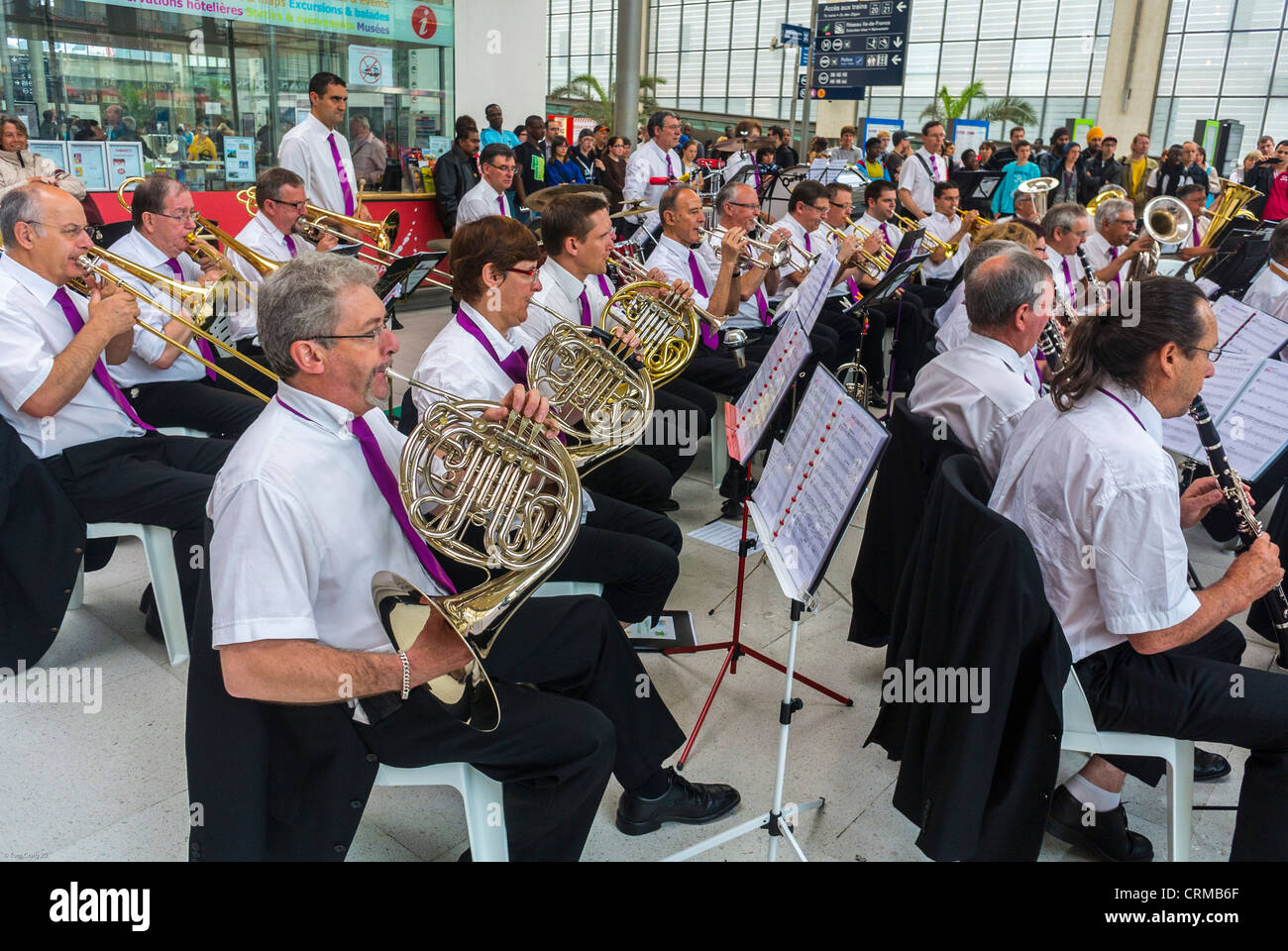World Music Day, Celebrations, Paris, France, Large Crowd of people ...