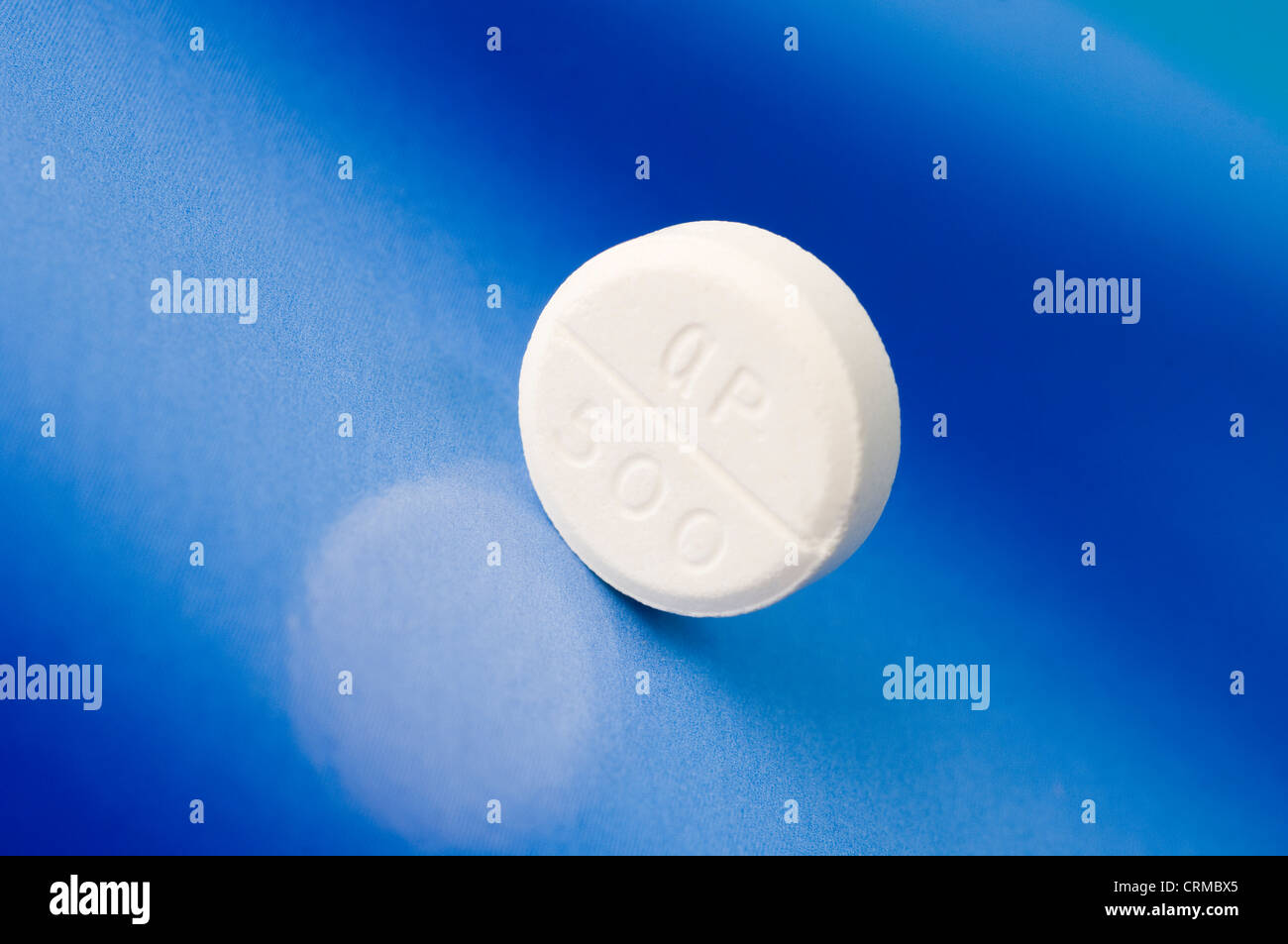 500mg pill hi-res stock photography and images - Alamy
