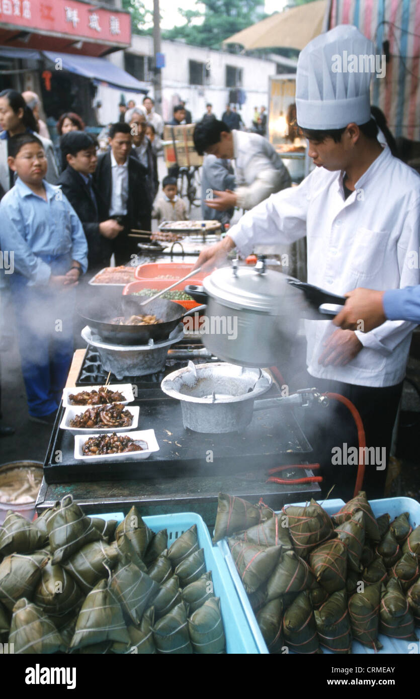 Shanghai cooking rice hi-res stock photography and images - Alamy