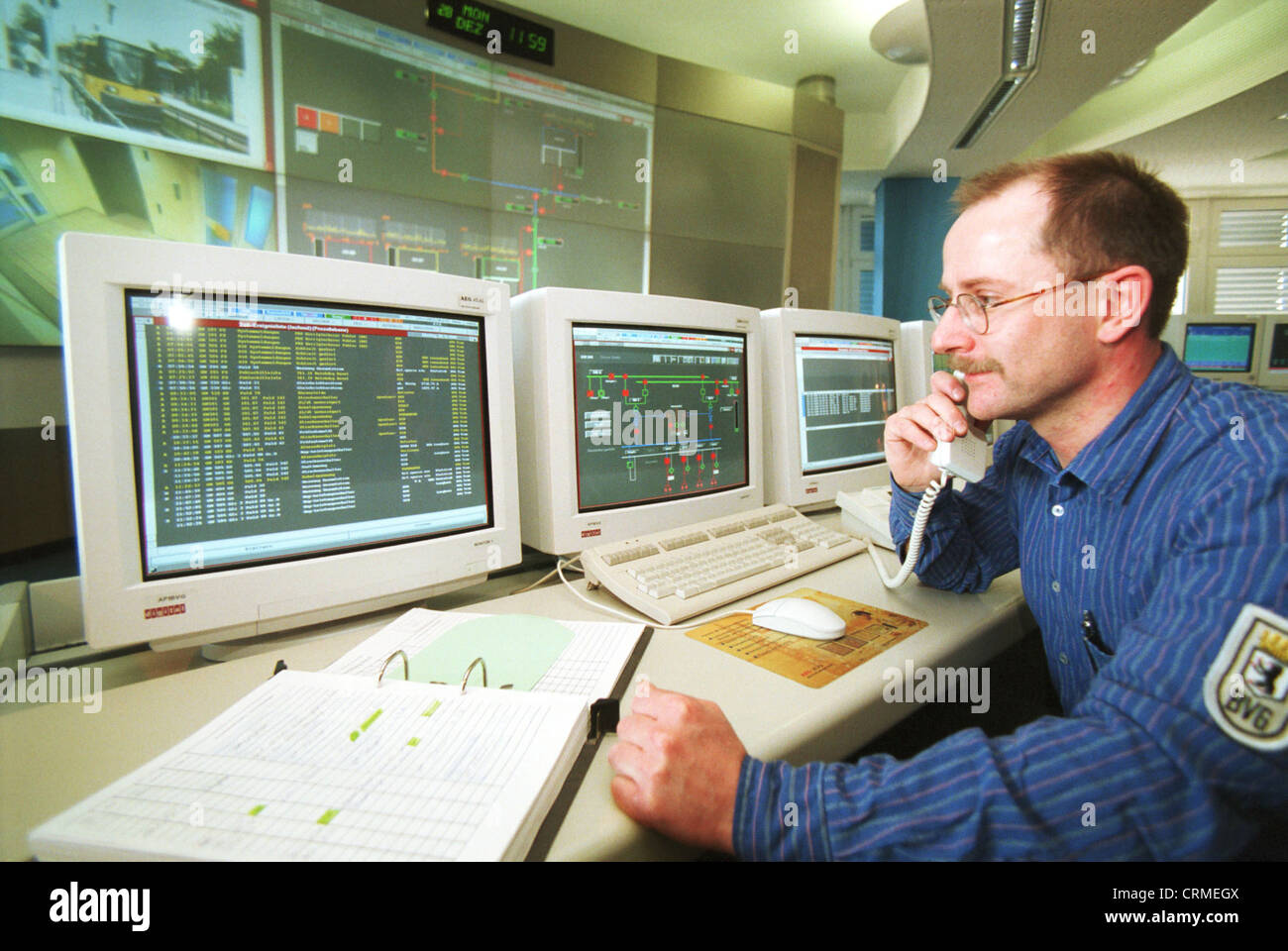Dispatcher dispatchers hi-res stock photography and images - Alamy