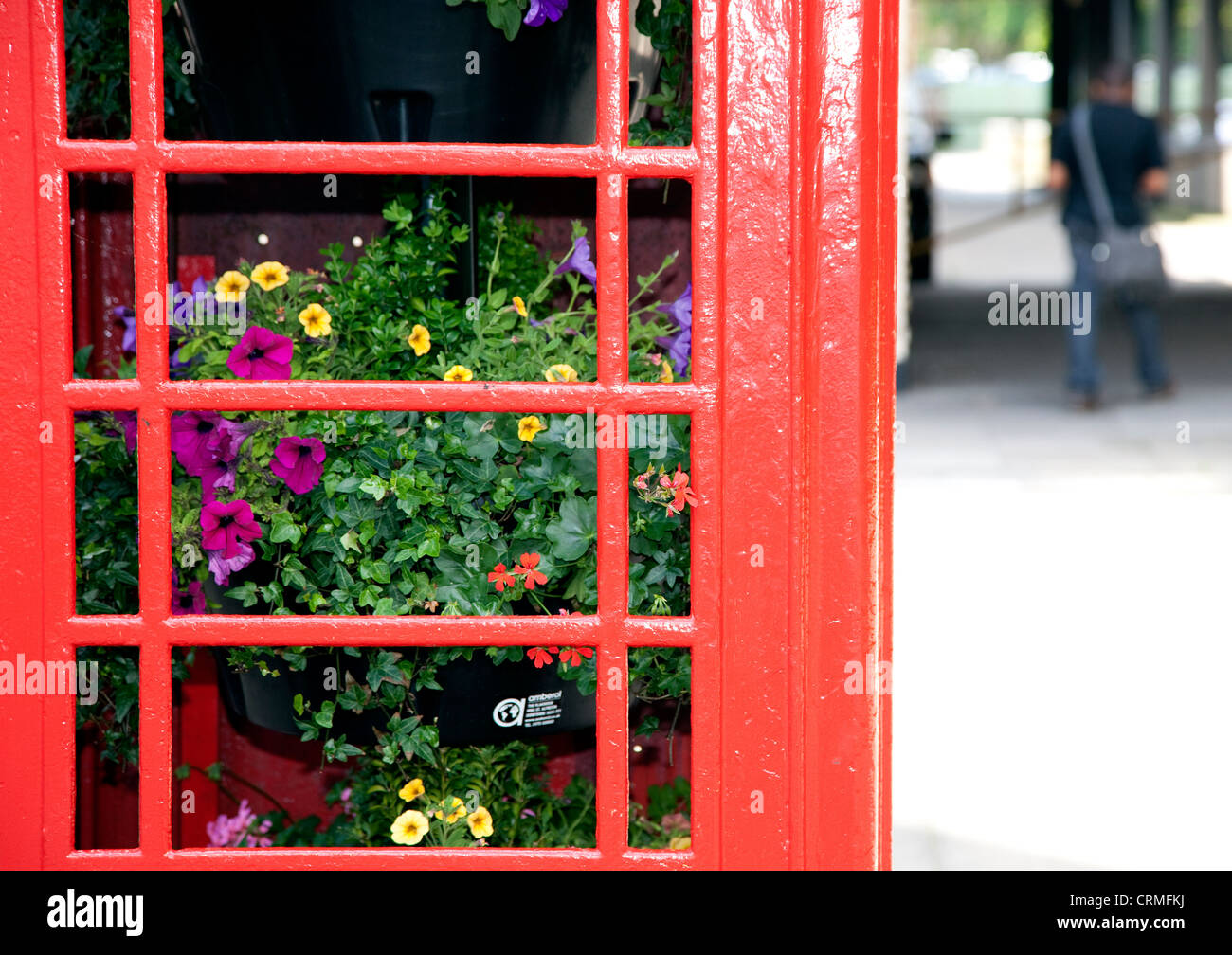 Planting london hi-res stock photography and images - Alamy