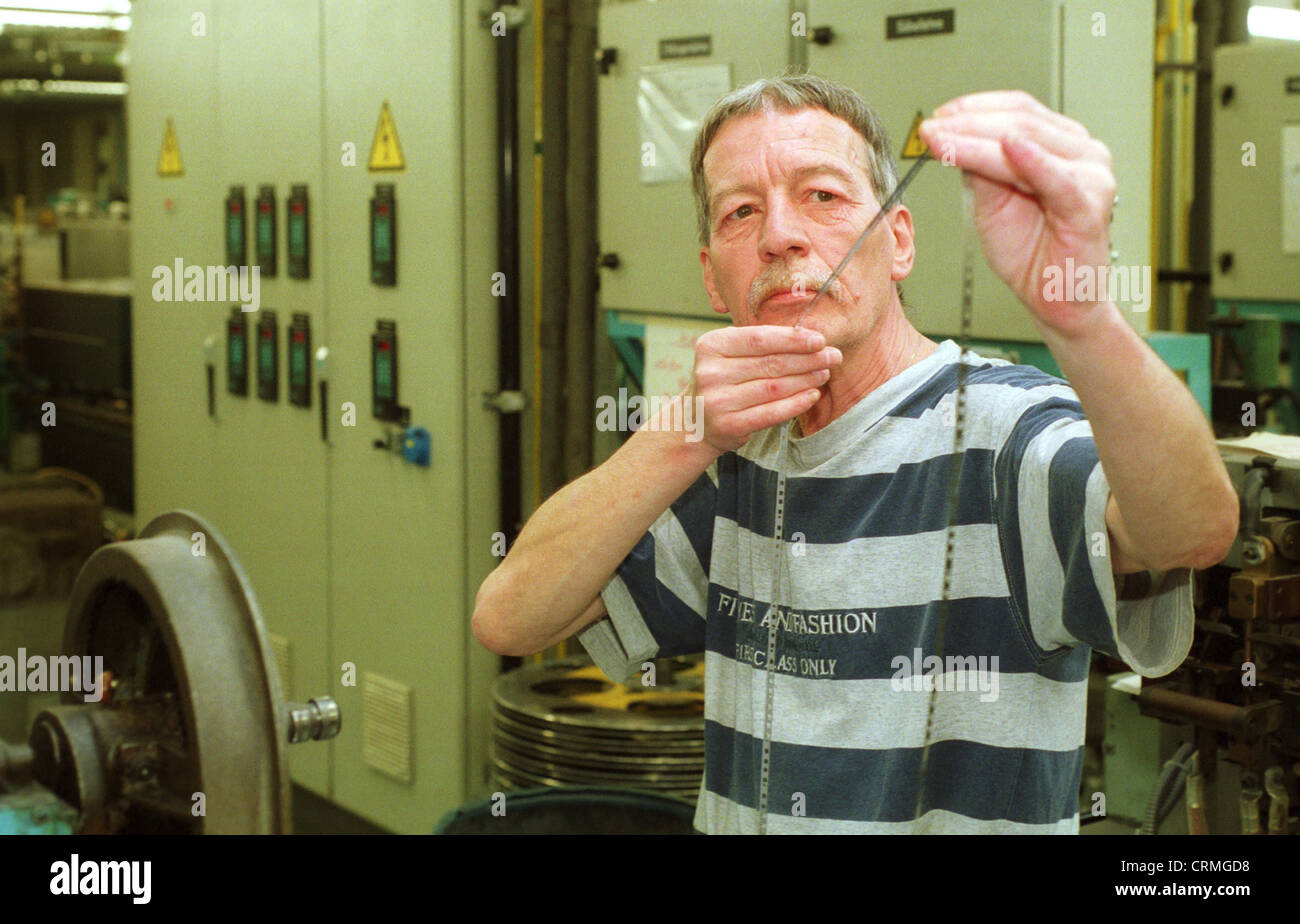 Gillette razor factory hi-res stock photography and images - Alamy