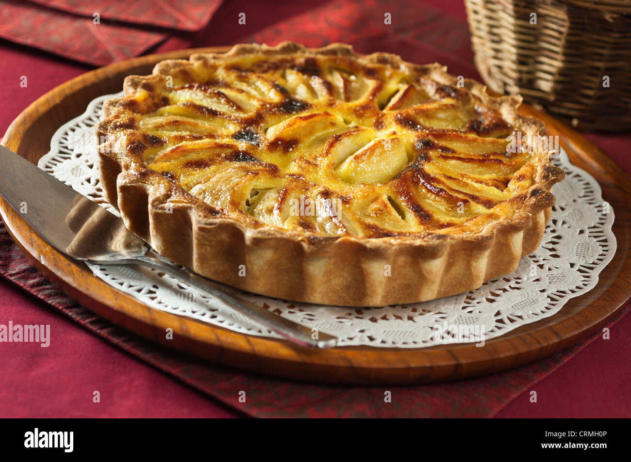 Tarte aux pommes à l'Alsacienne Apple tart Alsace style Stock Photo - Alamy