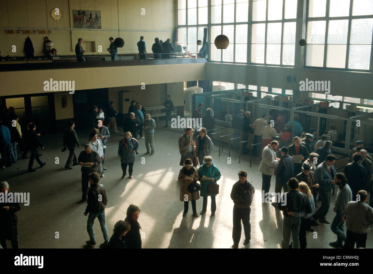 Trabrennbahn karlshorst east berlin 1986 hi-res stock photography and ...