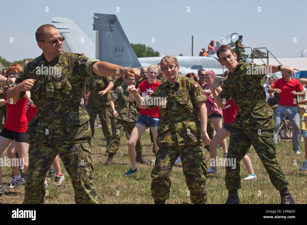 Canadian army female hi-res stock photography and images - Alamy