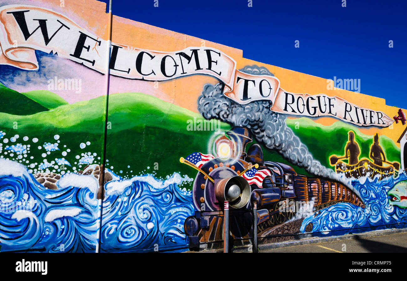 Mural locomotive hi-res stock photography and images - Alamy