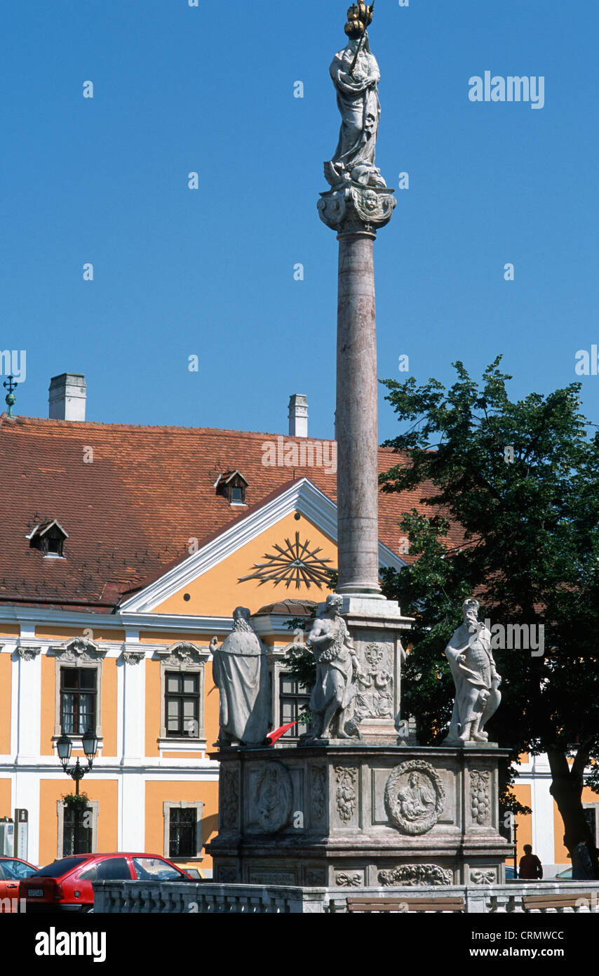 Hungary, Gyor, Holy Virgin's Column, Szechenyi Square Stock Photo - Alamy