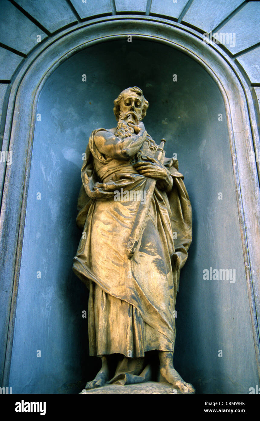 Hungary, Pecs, statue, architecture detail Stock Photo - Alamy