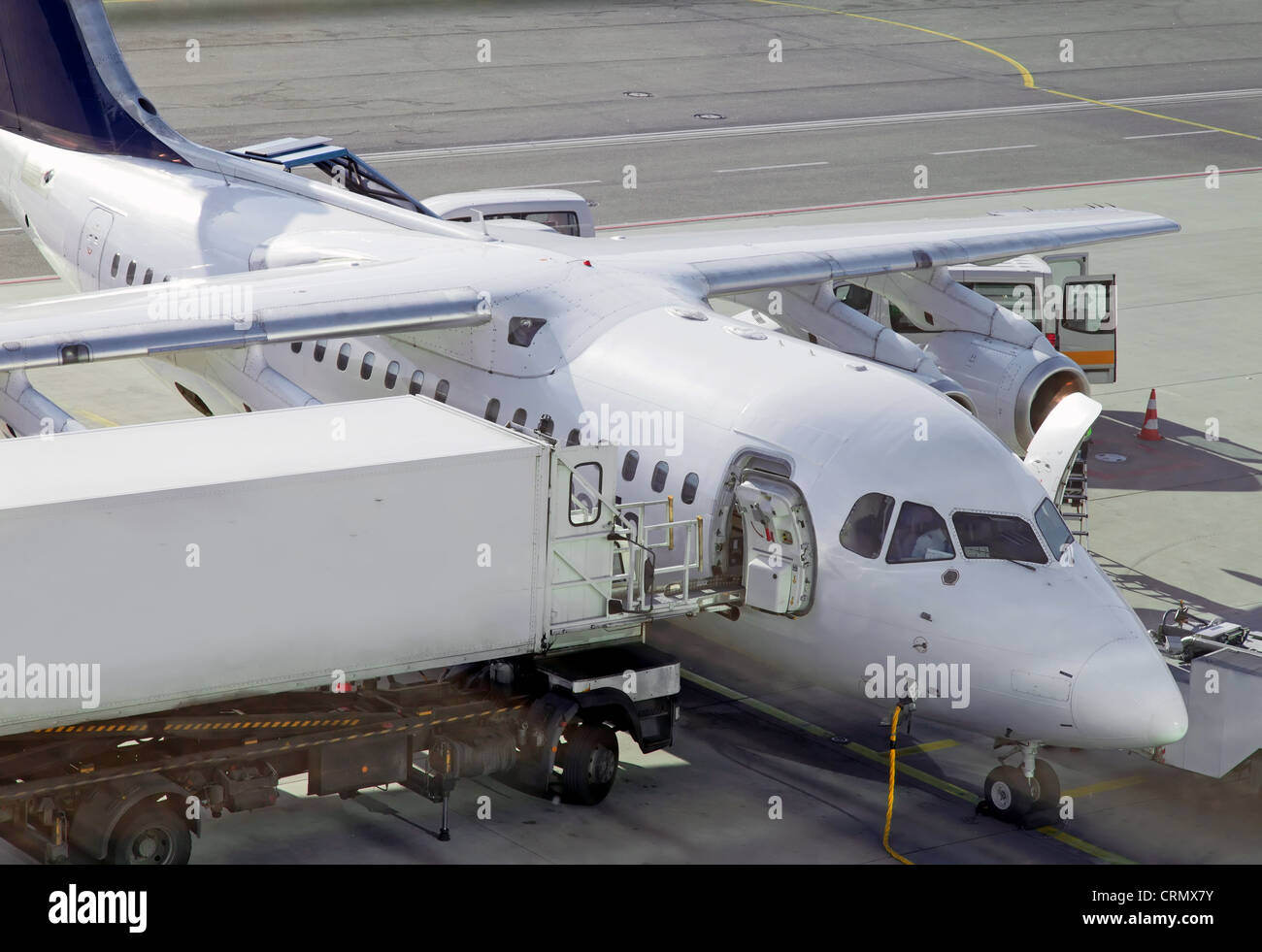 Cargo aircraft loading hi-res stock photography and images - Alamy