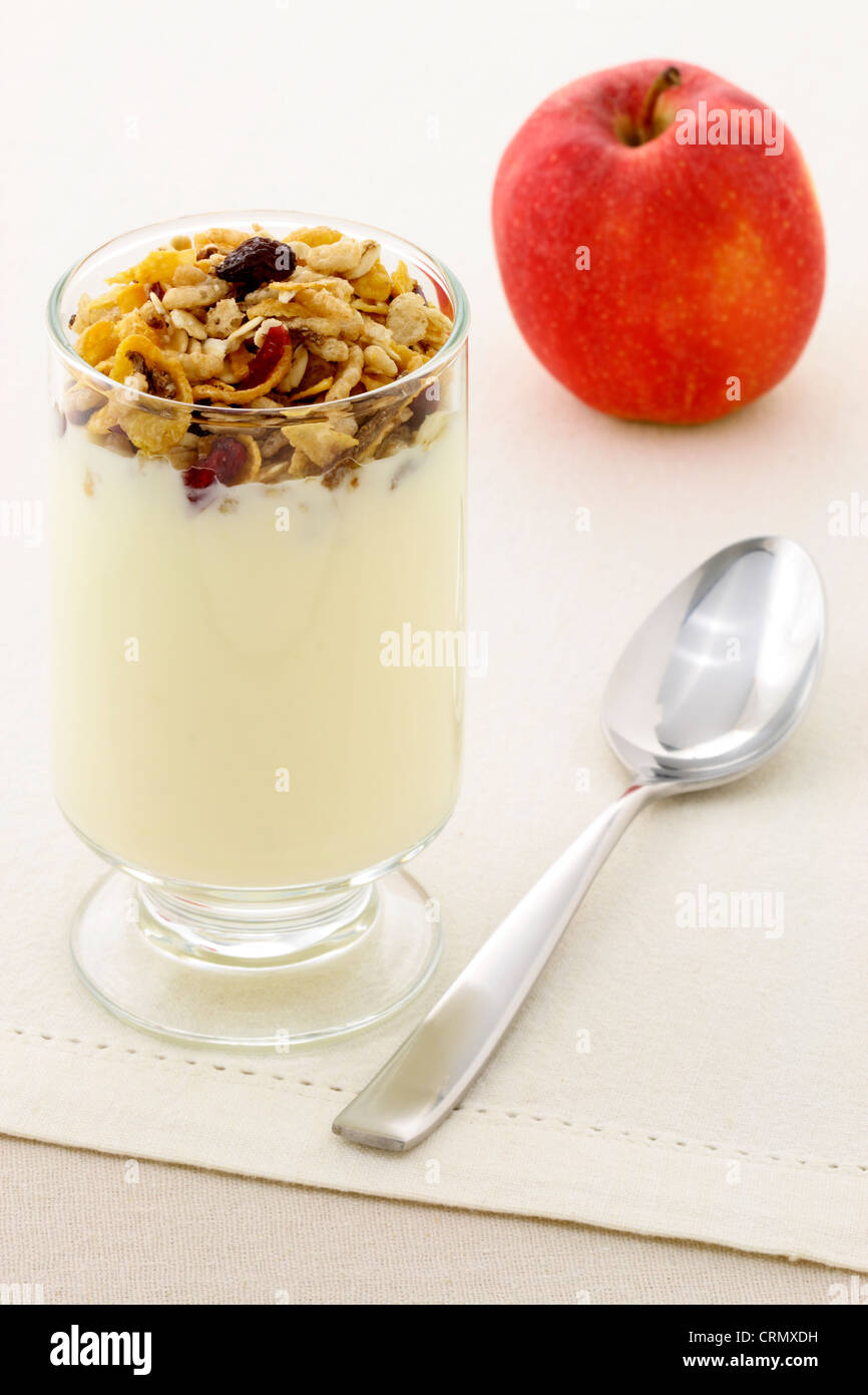 Crunchy granola yogurt apple hi-res stock photography and images - Alamy