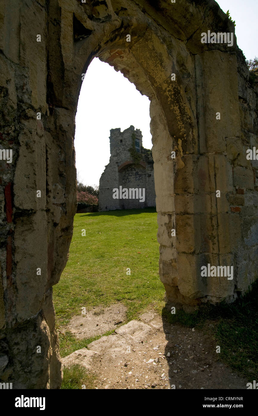 The ruins of Wallingford castle at Wallingford, Oxfordshire,Britain ...