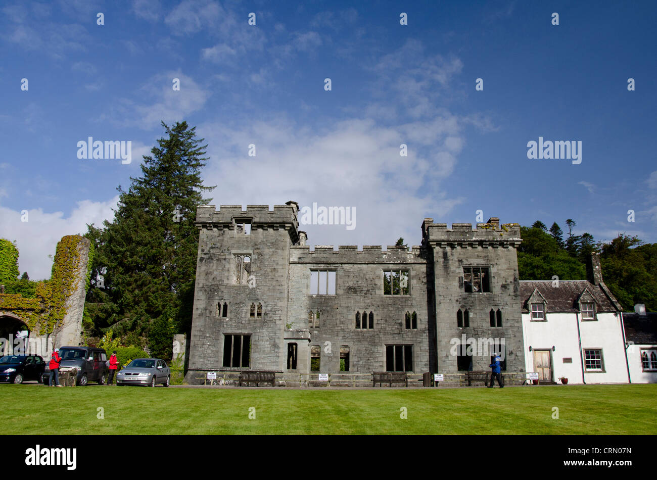 Macdonald castle skye hi-res stock photography and images - Alamy