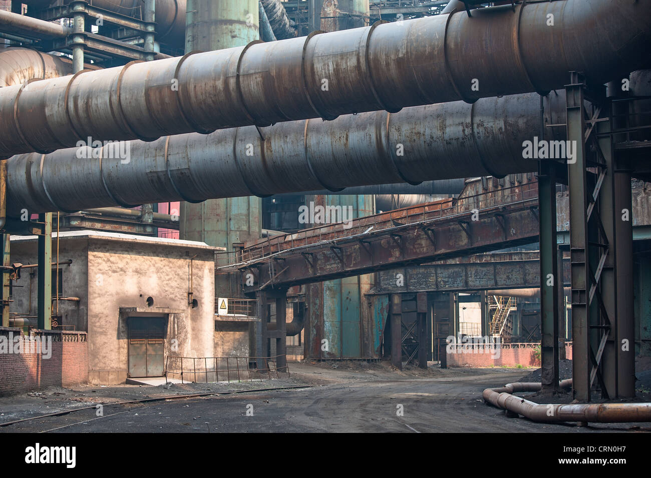 A abandoned steel works in Beijing Stock Photo - Alamy