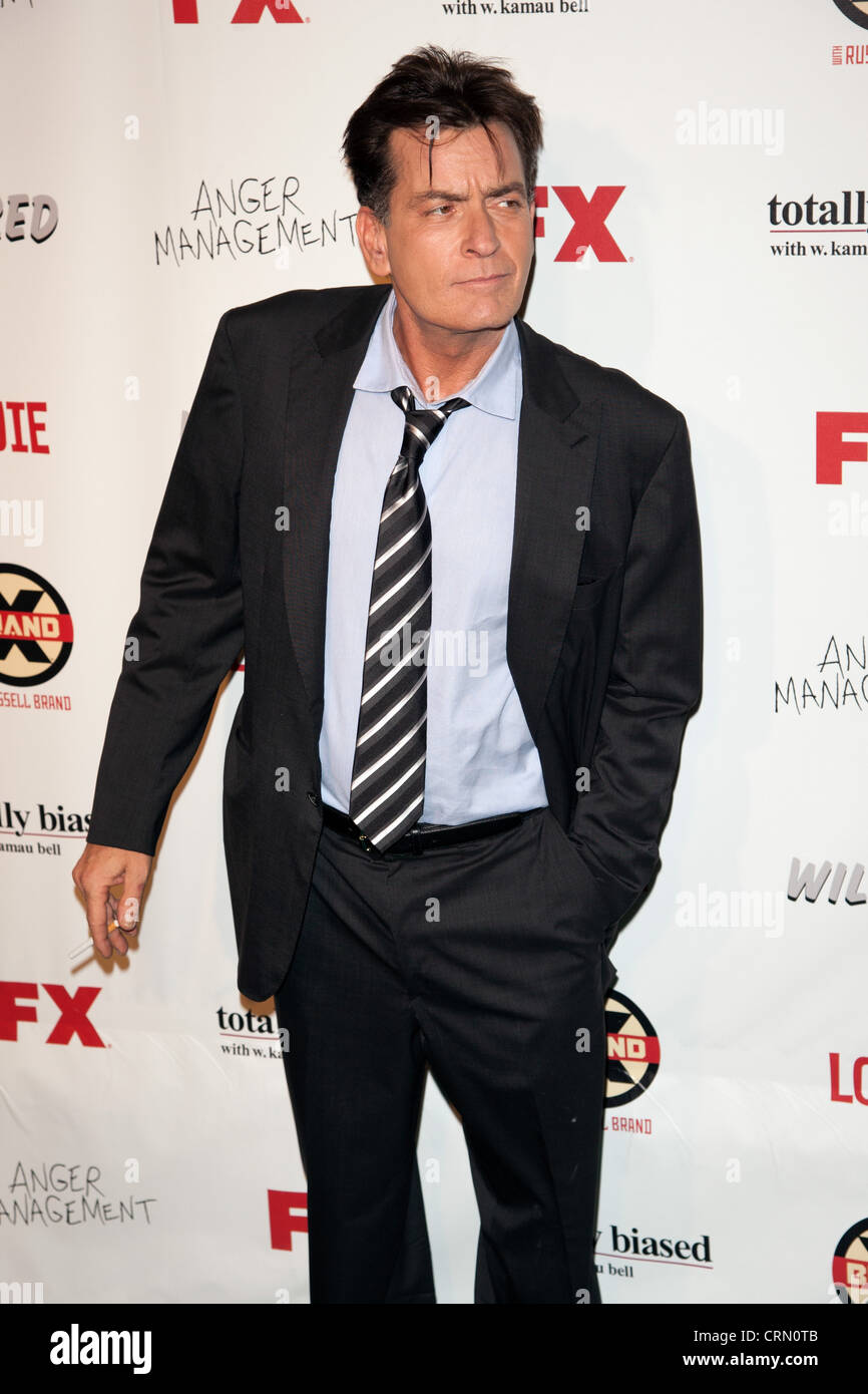 Charlie sheen in hi-res stock photography and images - Alamy