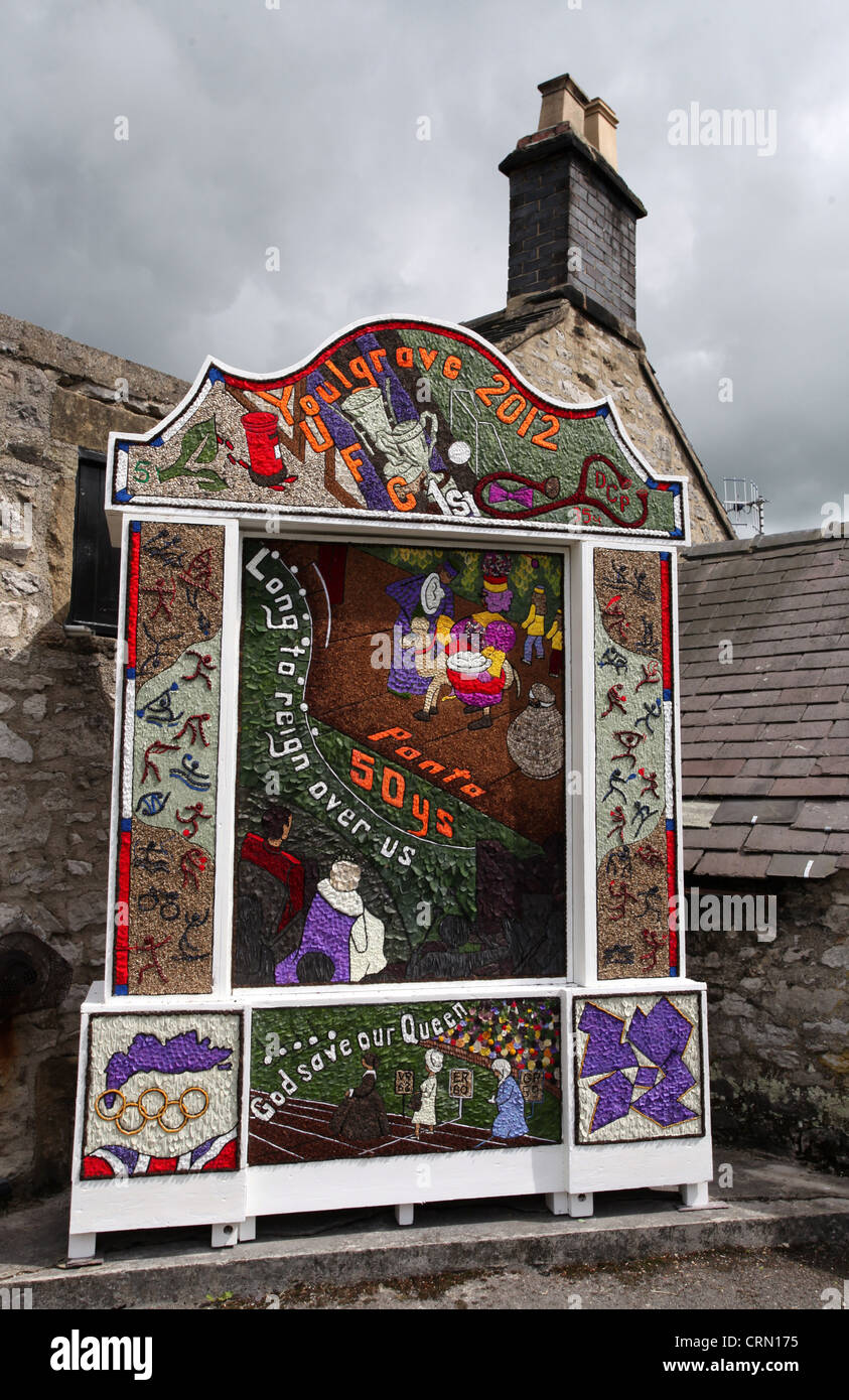 2012 Well Dressing in the Derbyshire Village of Youlgreave Stock Photo ...