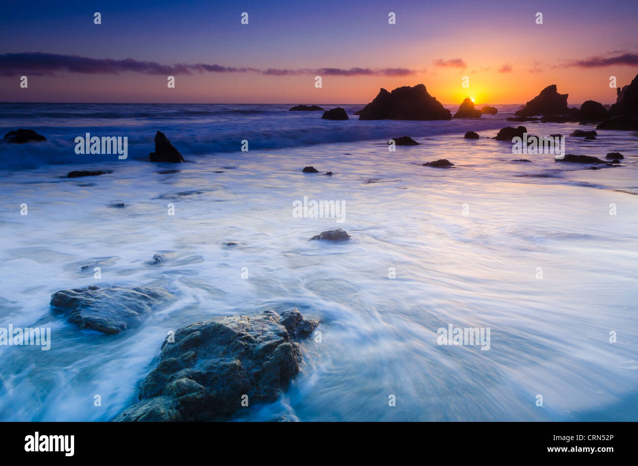 Sea stacks at sunset, El Matador State Beach, Malibu, California USA ...