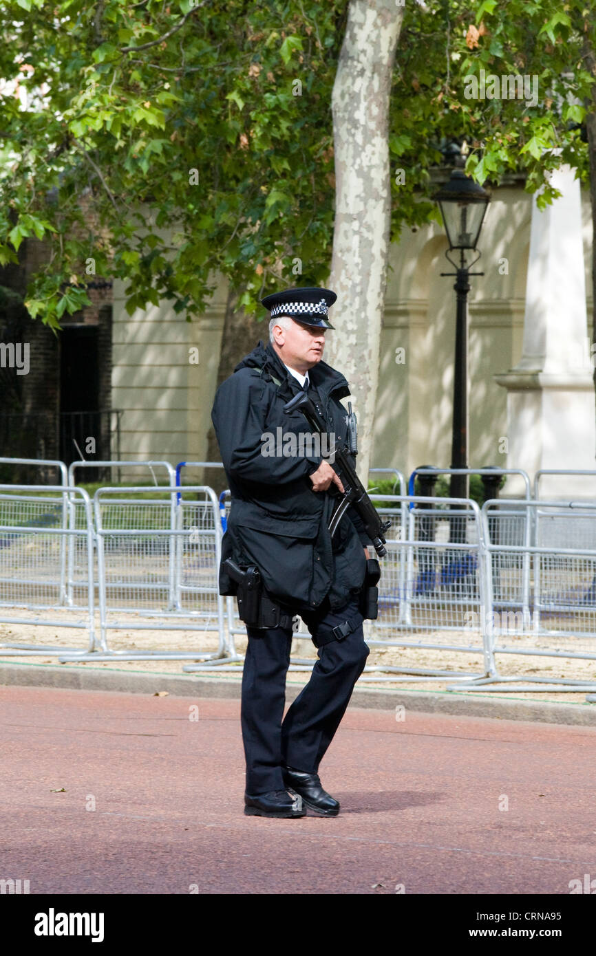 Armed Police Officers on the streets of London England Metropolitan ...