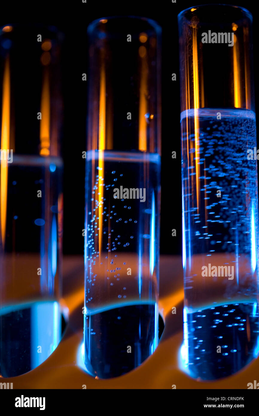 Row test hi-res stock photography and images - Alamy