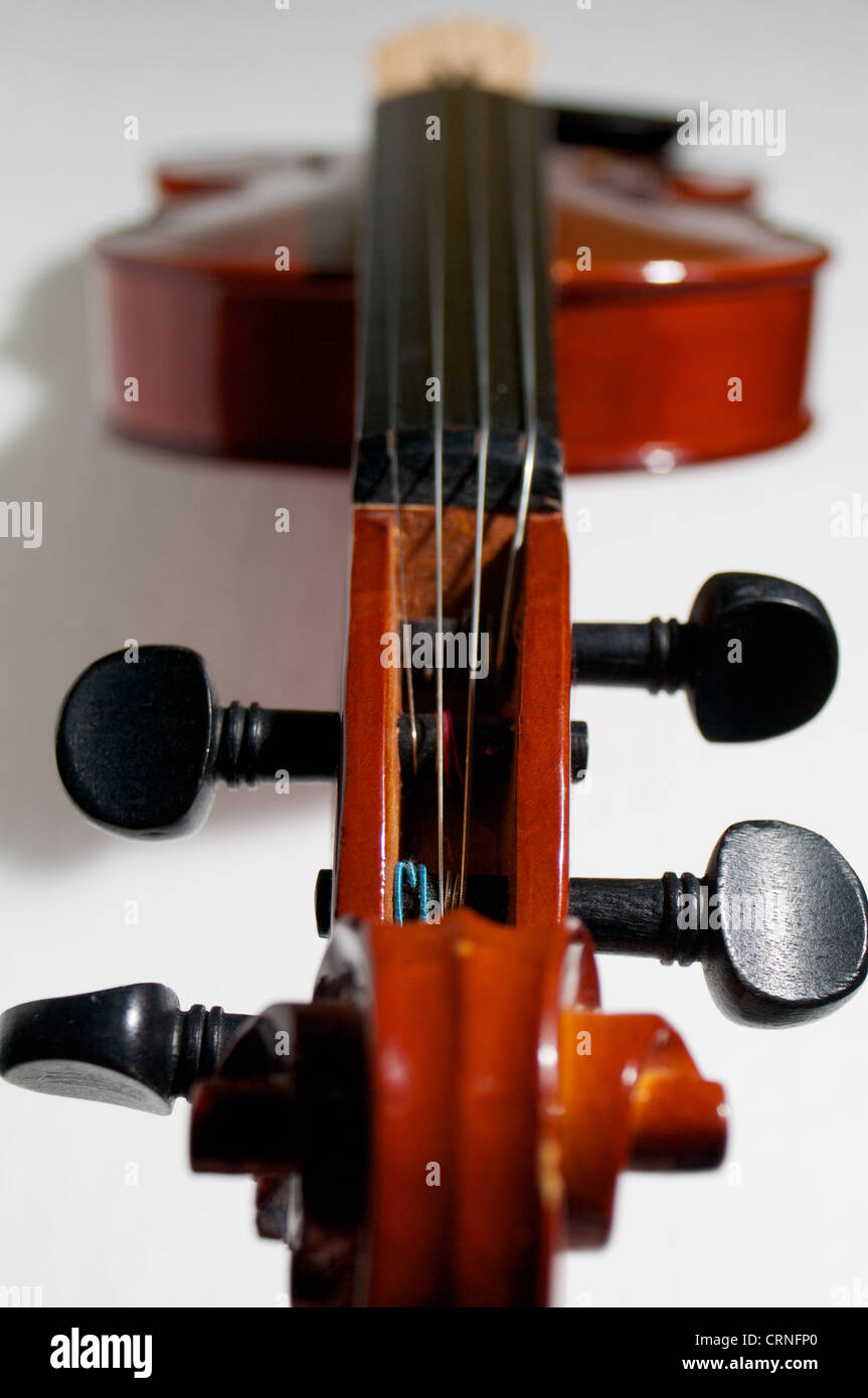 old violin close-up Stock Photo - Alamy