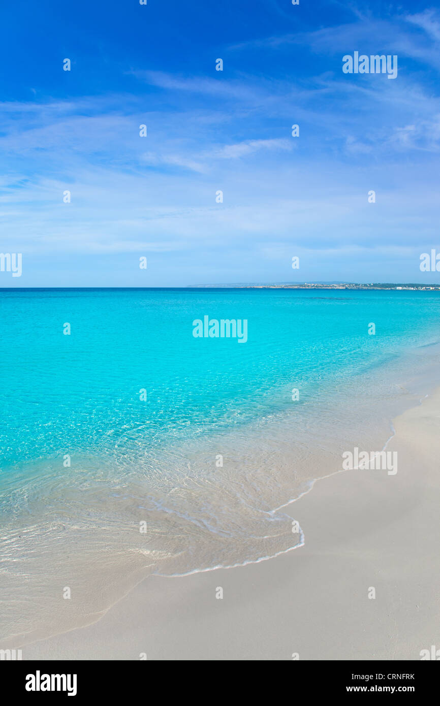 Turquoise wave sand beach hi-res stock photography and images - Alamy