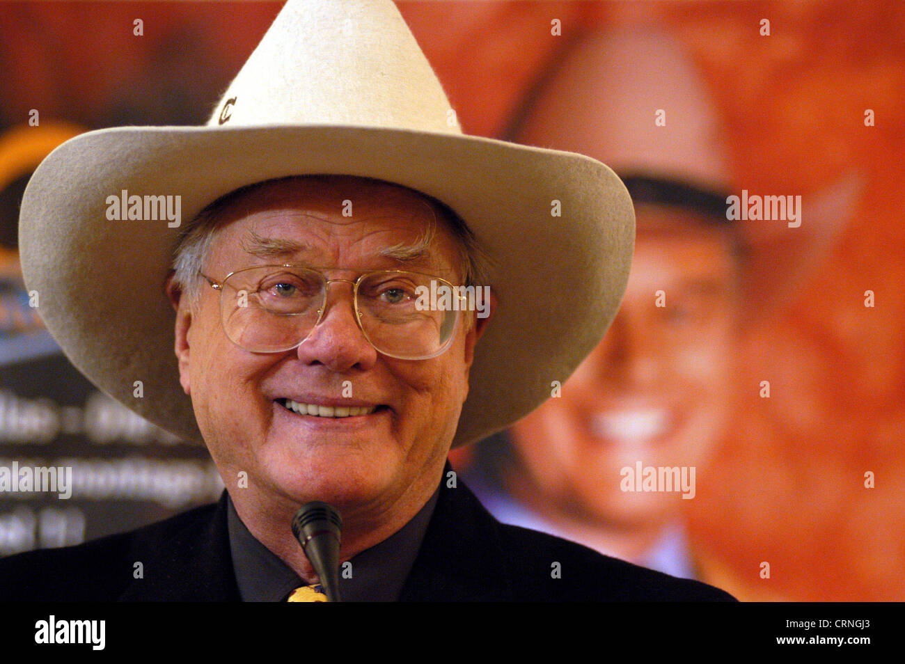 Actor larry hagman hi-res stock photography and images - Alamy