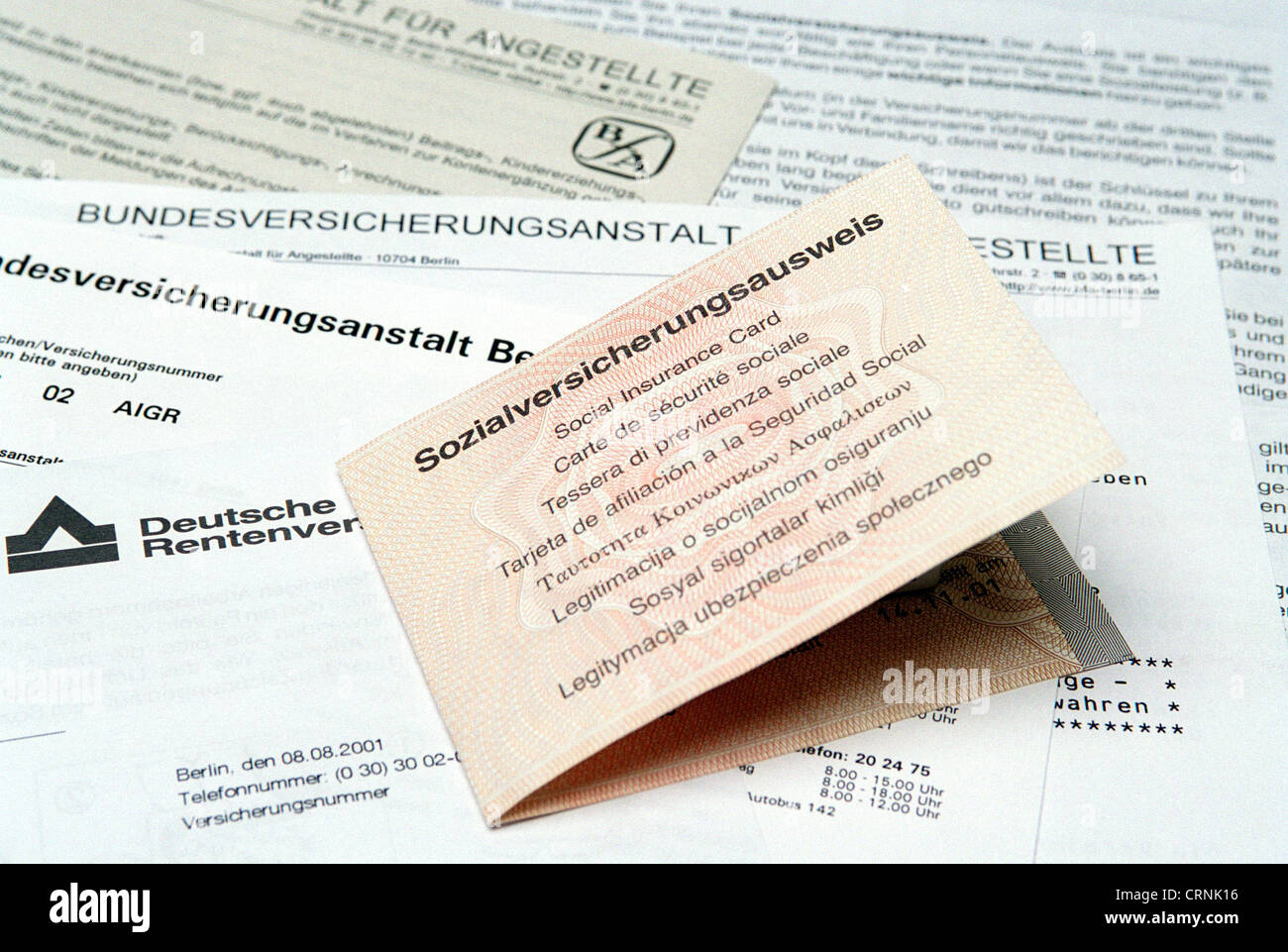 Social security card with authorities letter Stock Photo - Alamy