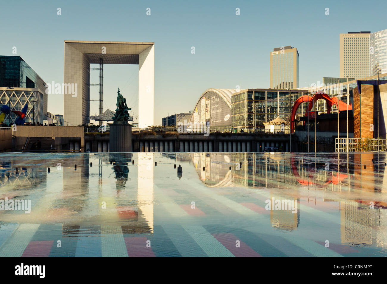 Paris commercial center hi-res stock photography and images - Alamy