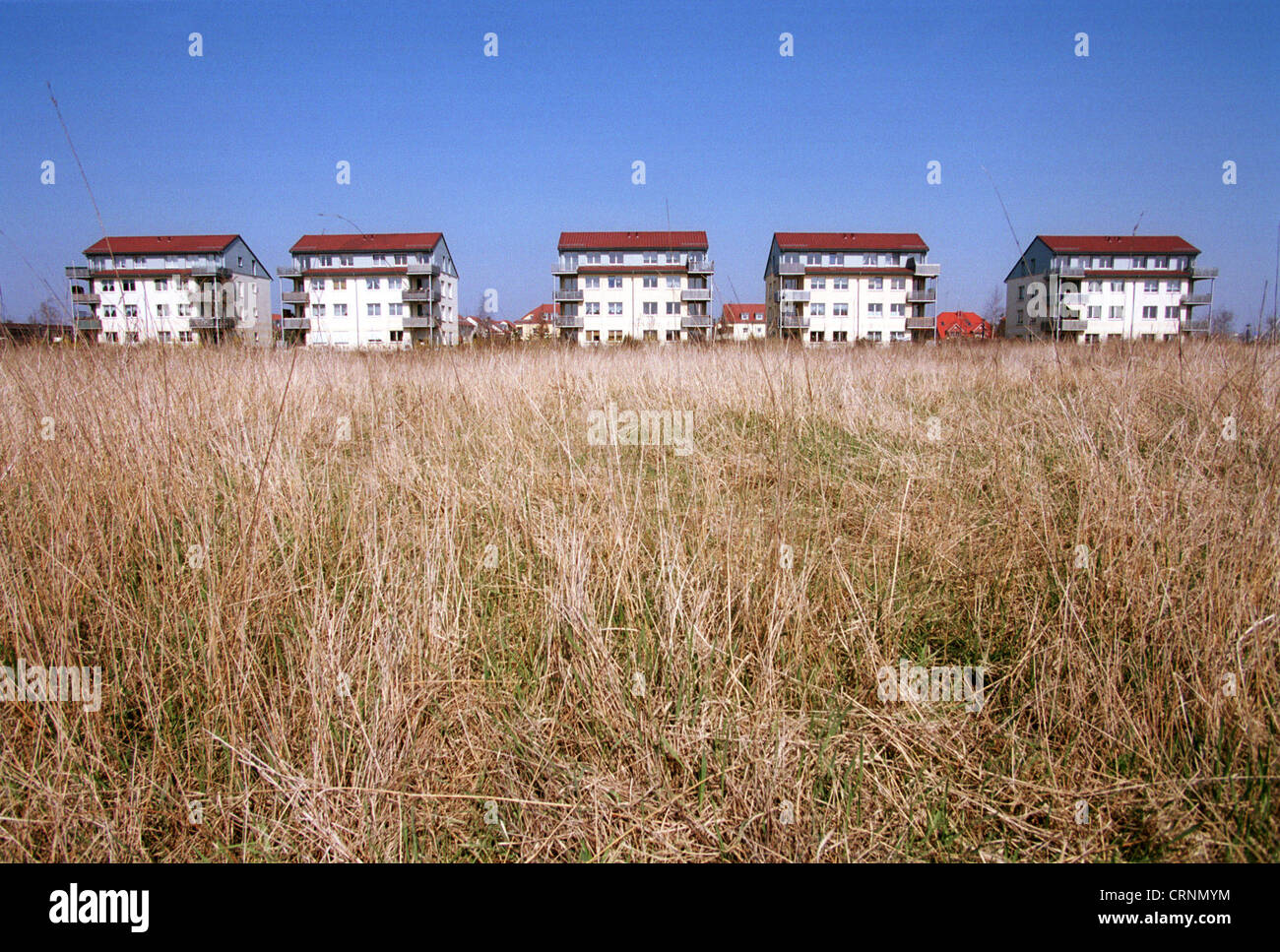 Houses a new housing estate on the outskirts of Berlin Stock Photo - Alamy