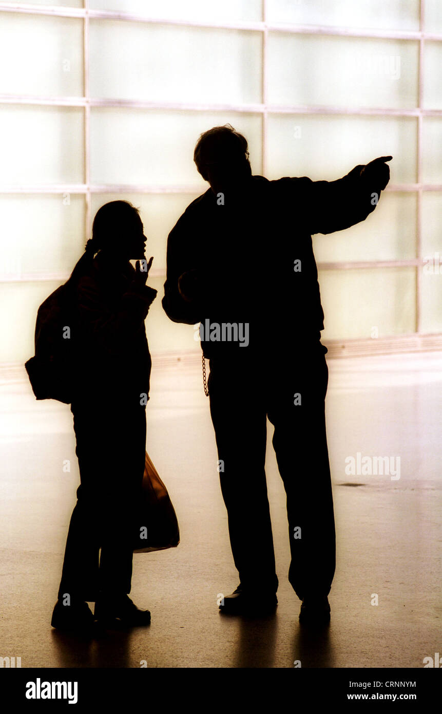 Shows the way hi-res stock photography and images - Alamy