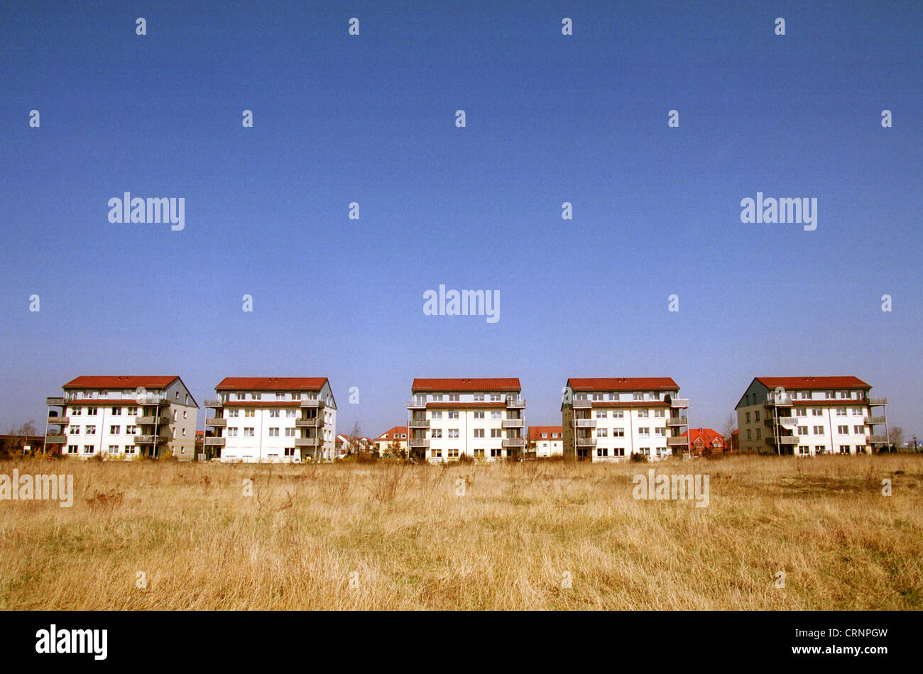 Houses a new housing estate on the outskirts of Berlin Stock Photo - Alamy