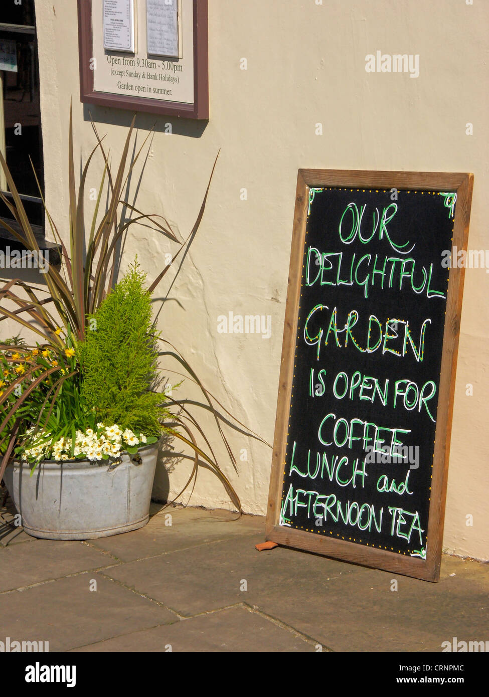 Lunch Sign High Resolution Stock Photography and Images - Alamy