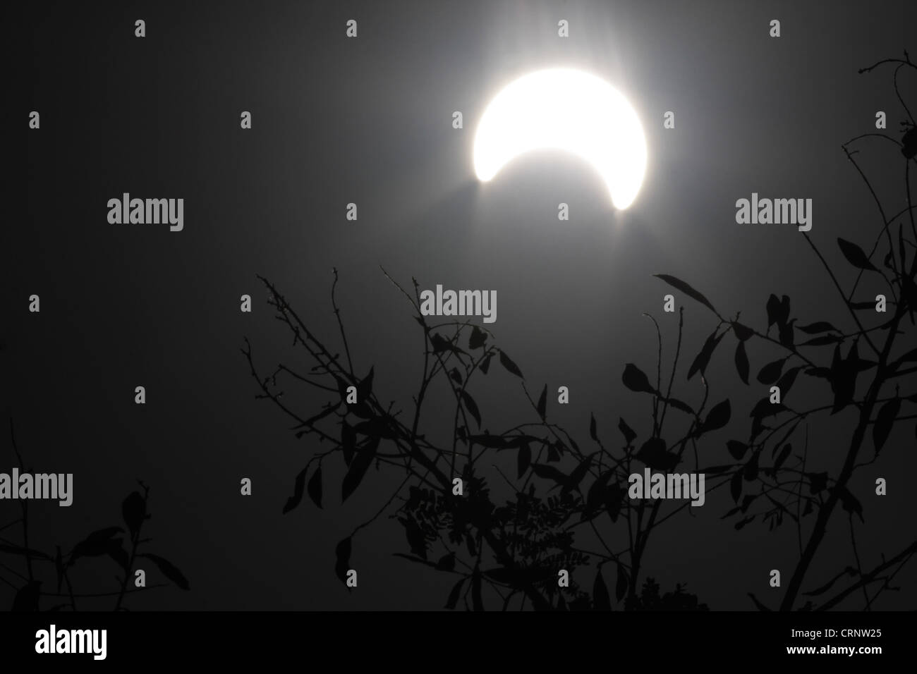 Solar eclipse india hi-res stock photography and images - Alamy