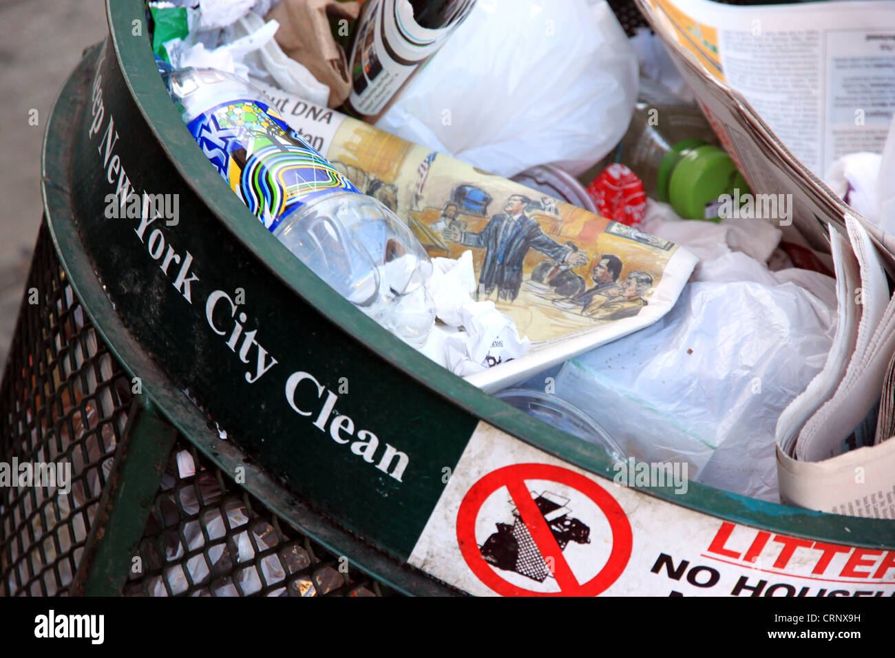 New York Garbage Bin Stock Photo - Alamy