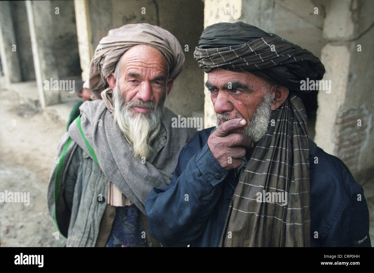 Afghan men beards turban hi-res stock photography and images - Alamy