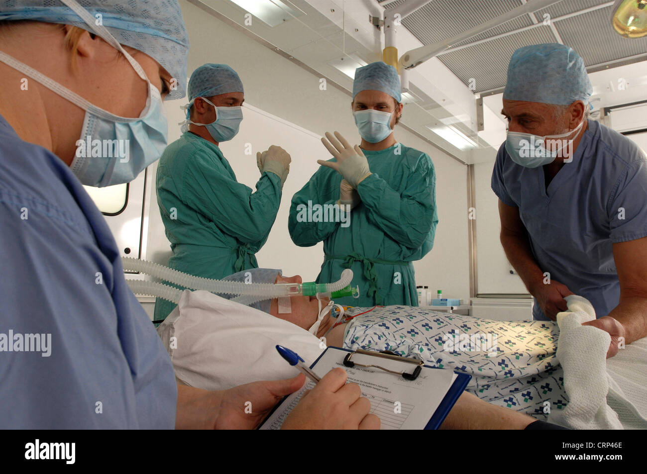 Staff operation hi-res stock photography and images - Alamy