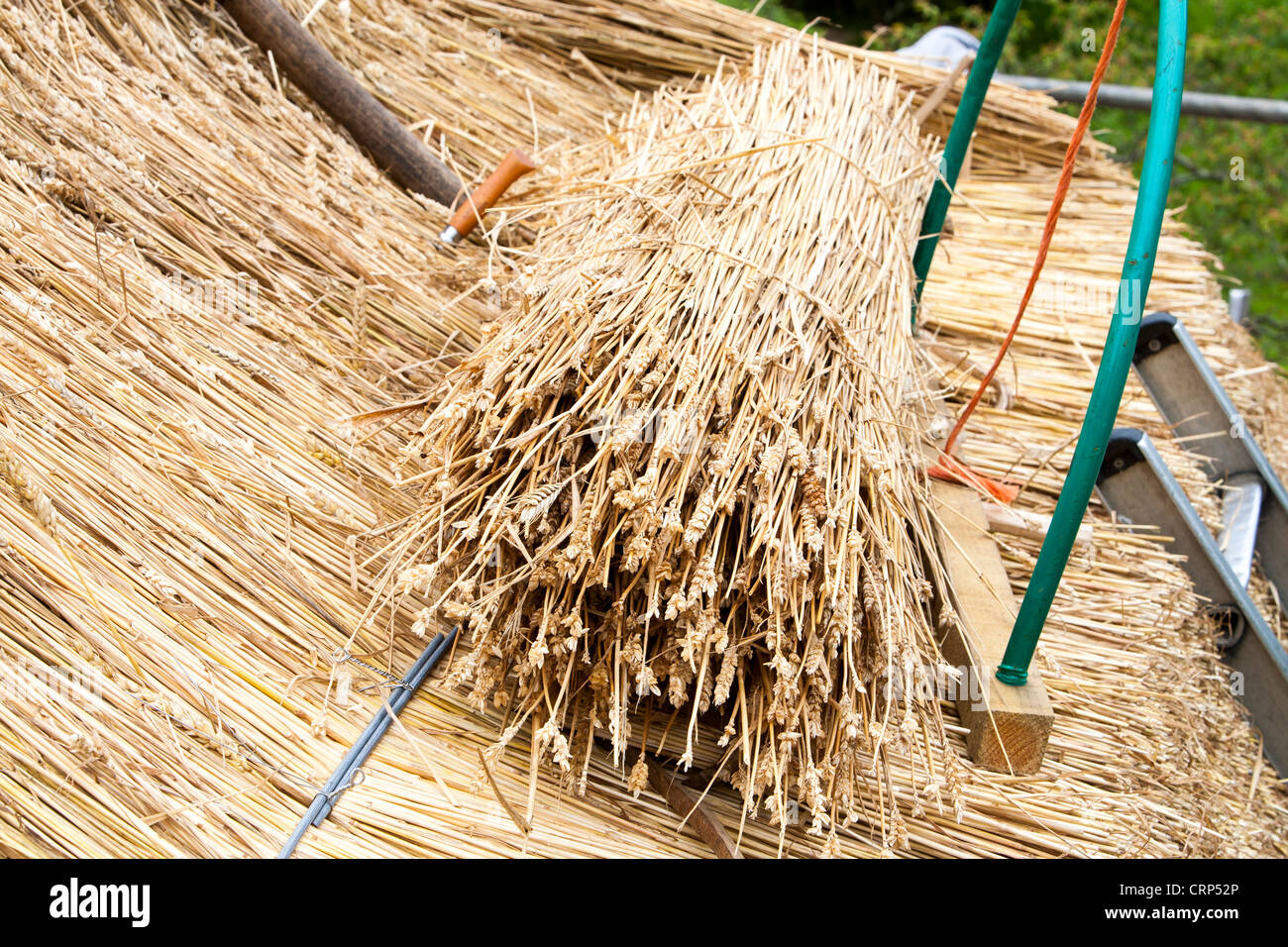 Straw Thatch Thatching Tools High Resolution Stock Photography and ...