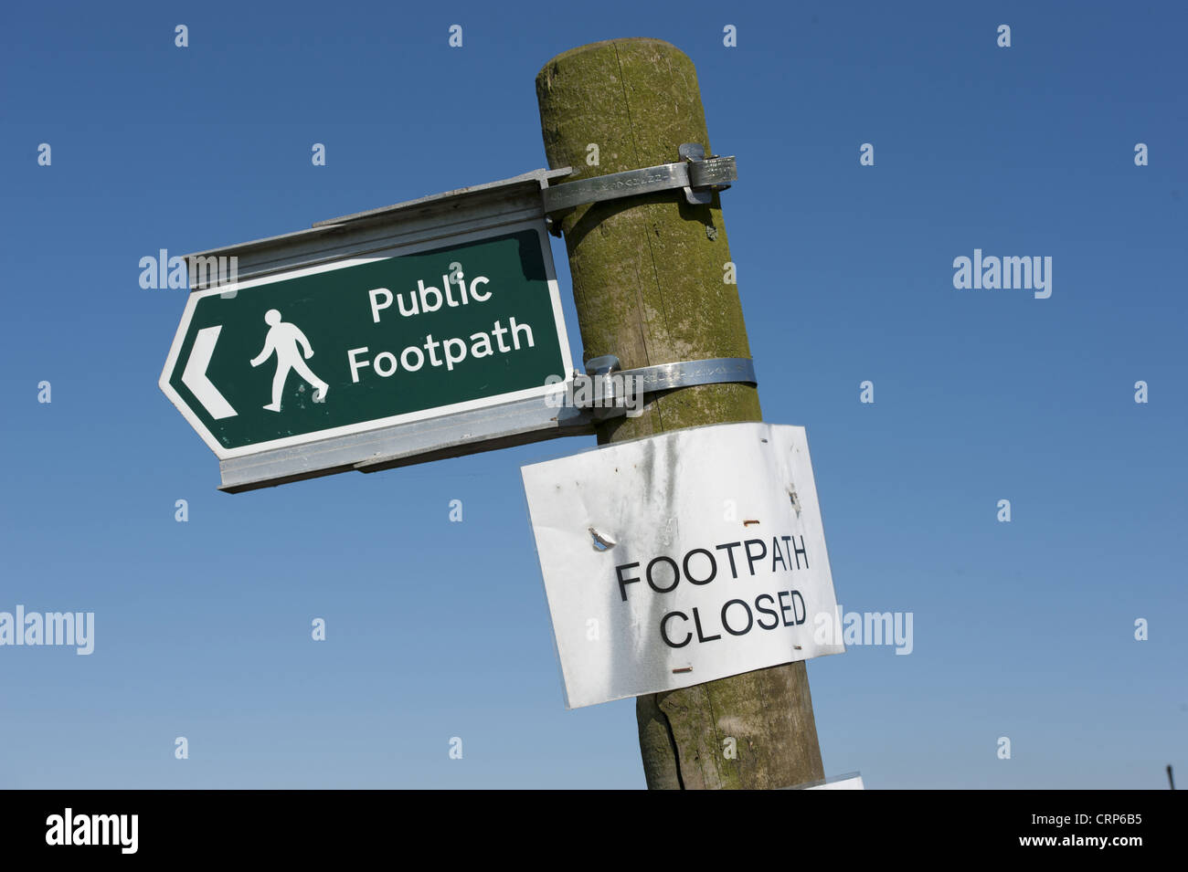 'Public Footpath' and Footpath Closed' signs, Winmarleigh, Lancashire ...