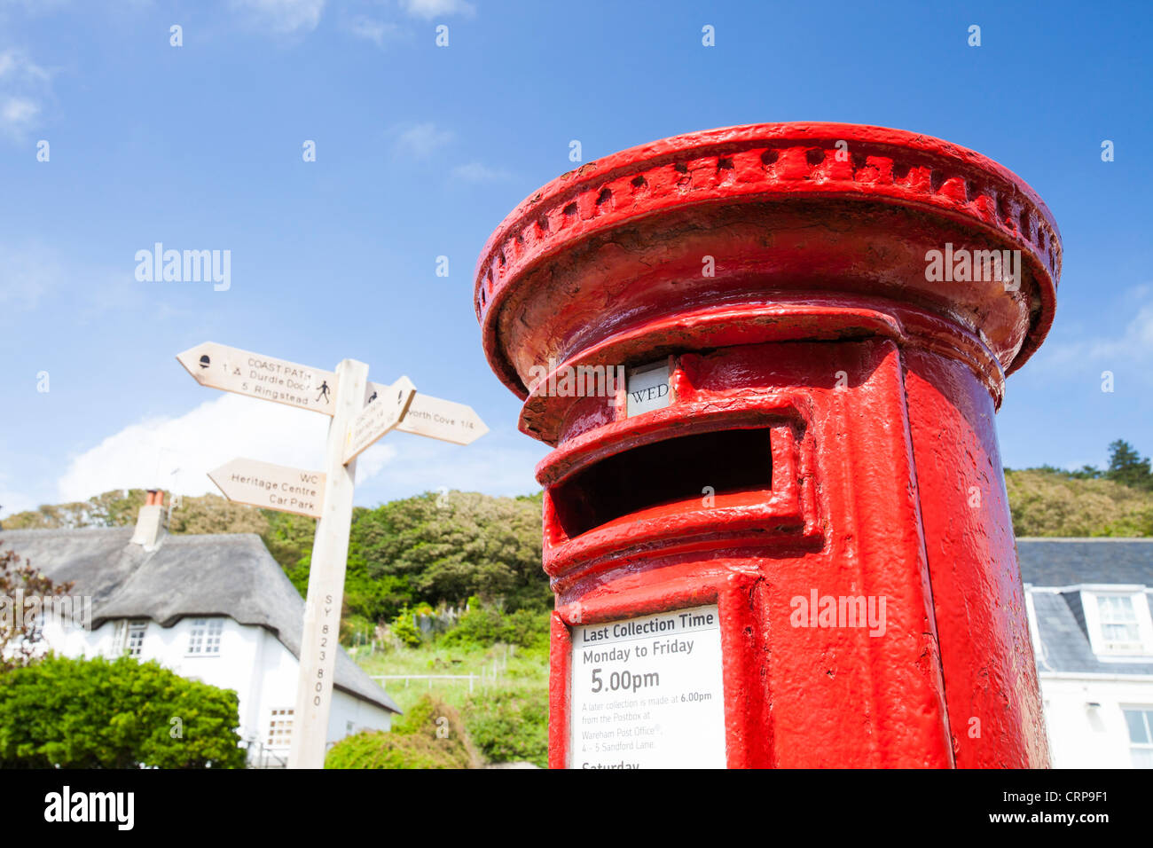 Red signpost dorset hi-res stock photography and images - Alamy