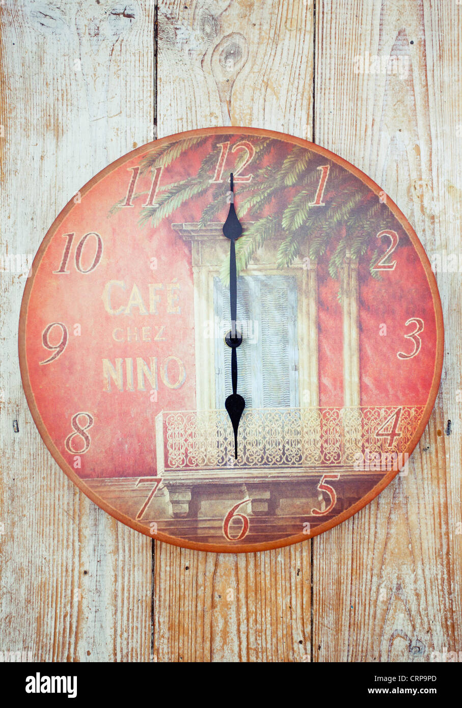 Analog clock hi-res stock photography and images - Alamy
