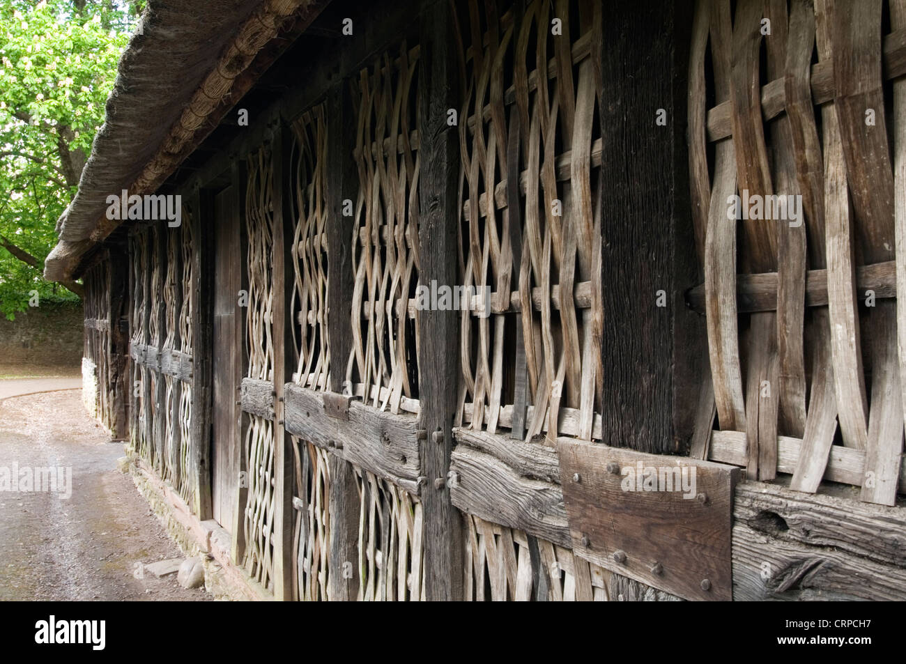 Stryd lydan wood wooden barn hi-res stock photography and images - Alamy