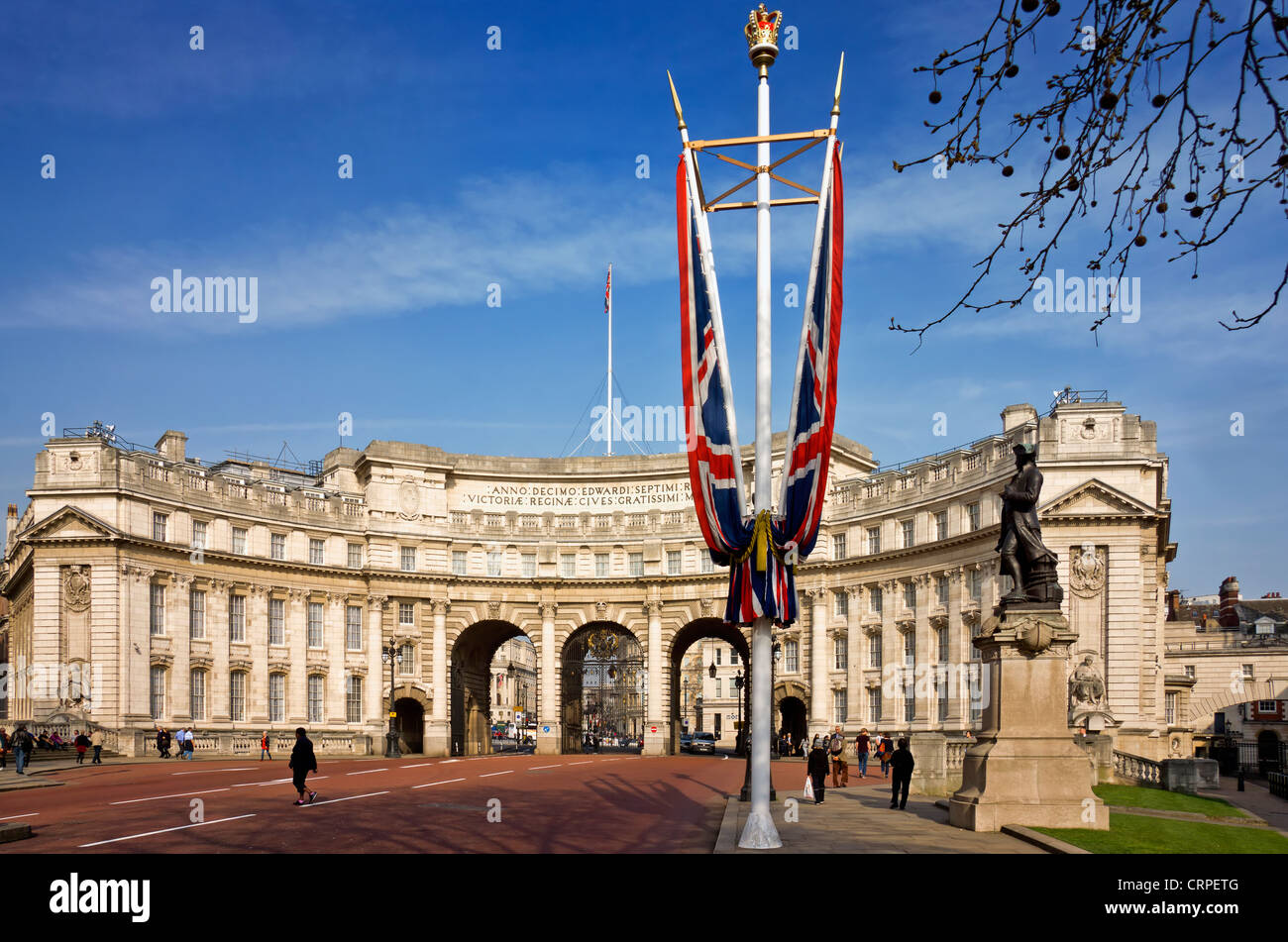 Grade listed building arch hi-res stock photography and images - Alamy