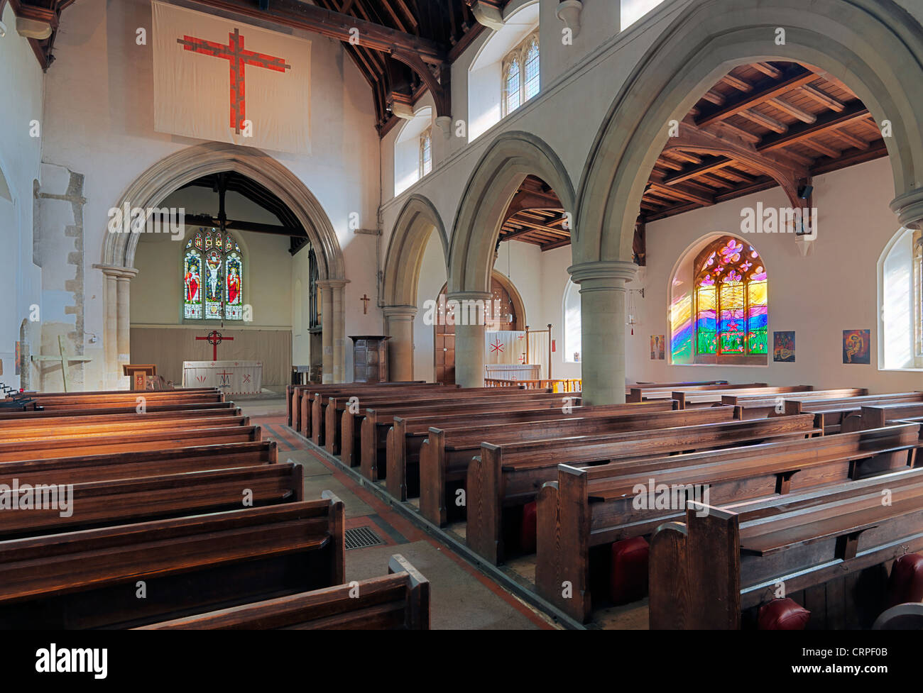 English church interior inside st hi-res stock photography and images ...