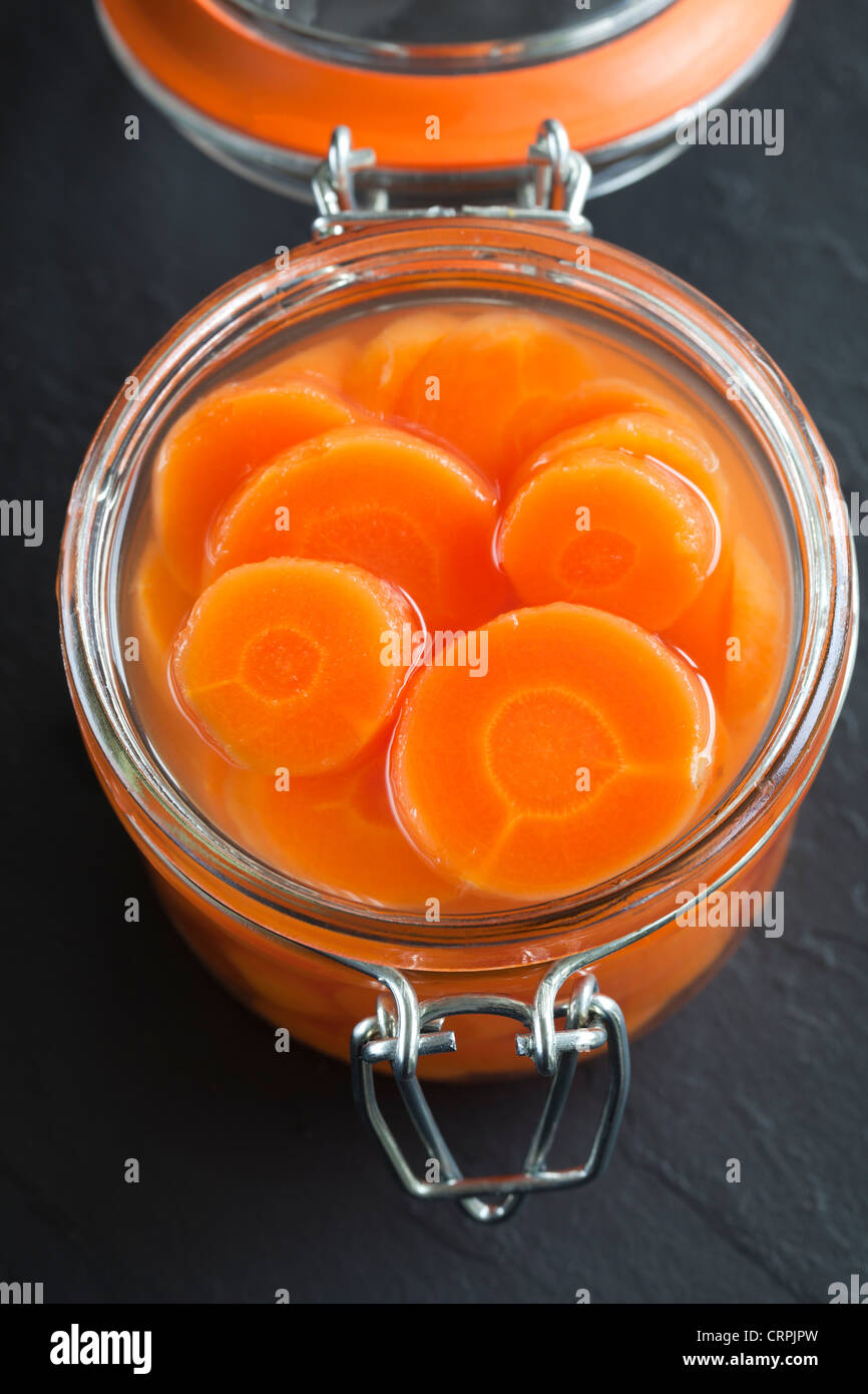 Sliced Cooked Carrots in Glass Storage Jar Stock Photo - Alamy