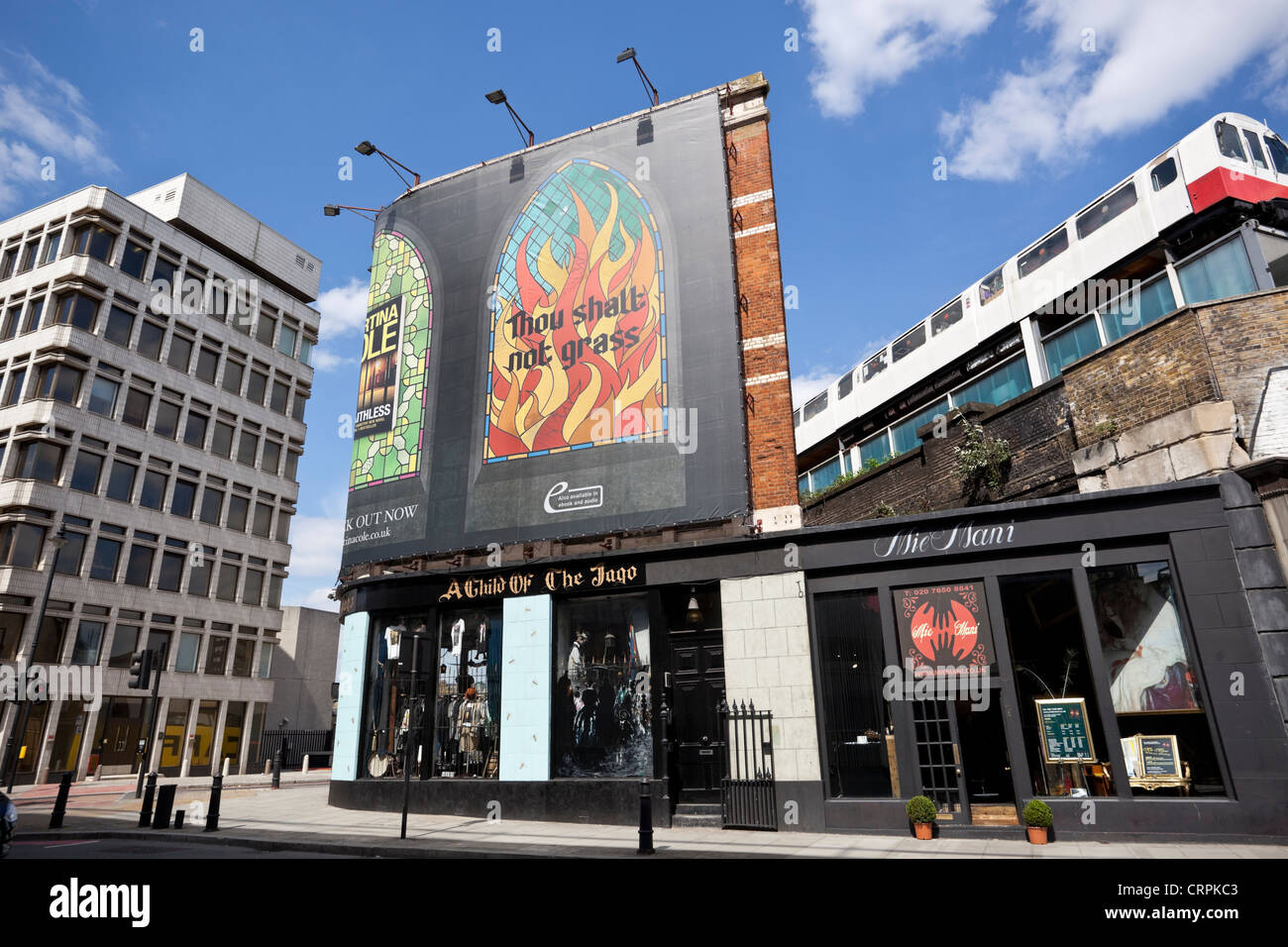Shoreditch life hi-res stock photography and images - Alamy